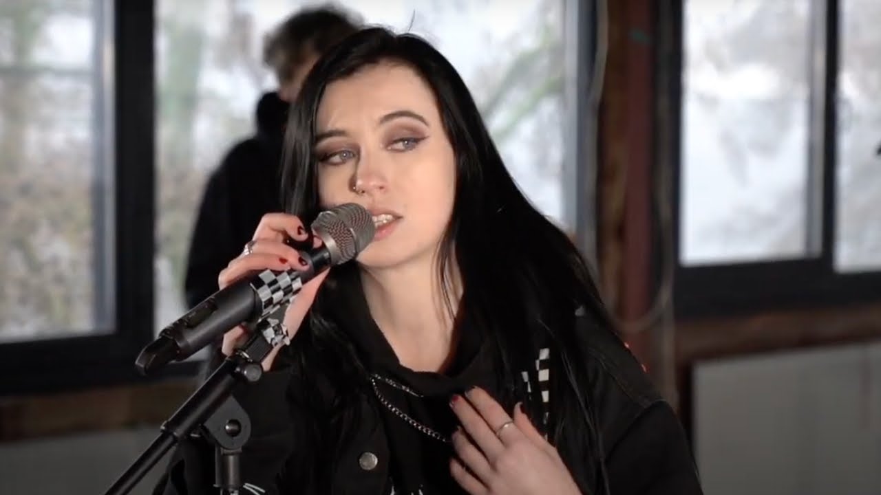 Wendy Moore - Hell On Earth (The Live Sessions) - YouTube