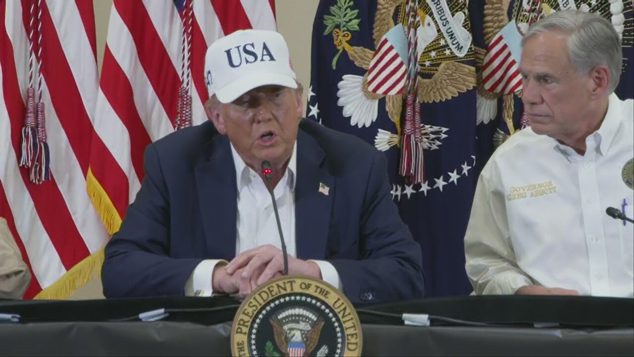 President Donald Trump holds Press Conference on Texas floods - YouTube
