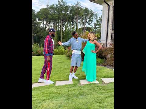 When Amber sees Wayne at her house!
