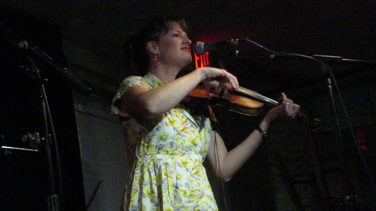 Fru Skagerrak live from Club Passim 2-26-19 - YouTube