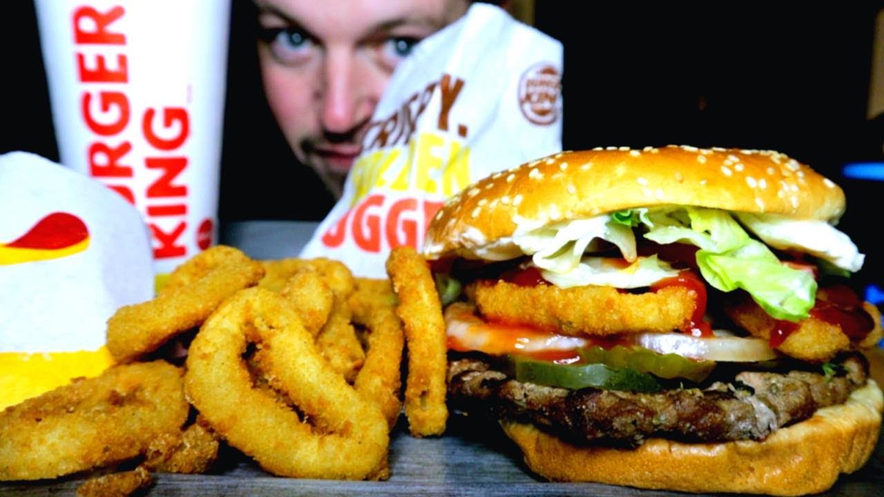 WHOPPER ONION RINGS NUGGETS N MAC N CHEESE BITES MUKBANG - YouTube