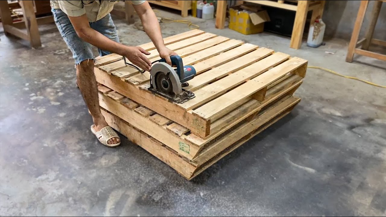 Great Idea: Designing Two Models of Electric Vehicles with Pallet Wood ...
