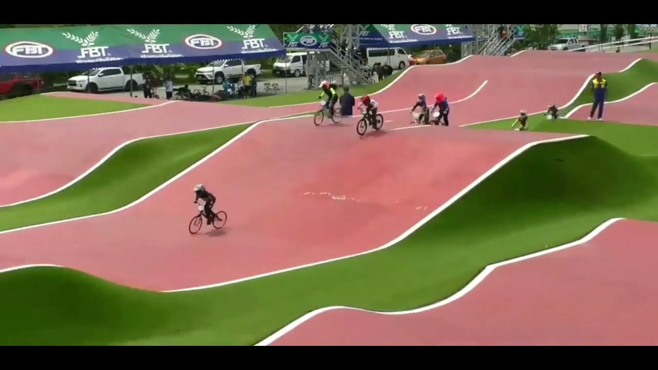 BMX bike race Thailand Championship Win the 2th Royal Cup for the year ...