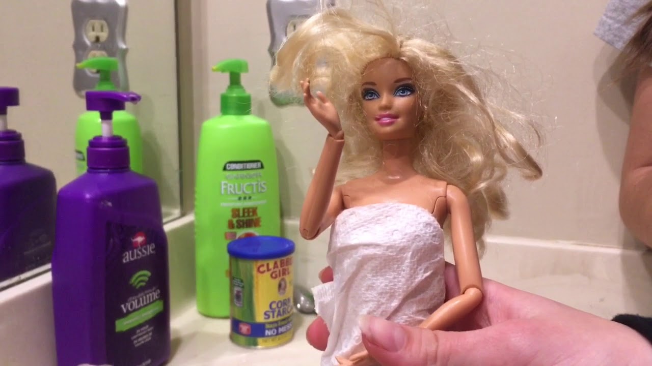 How to wash your Barbie doll - YouTube