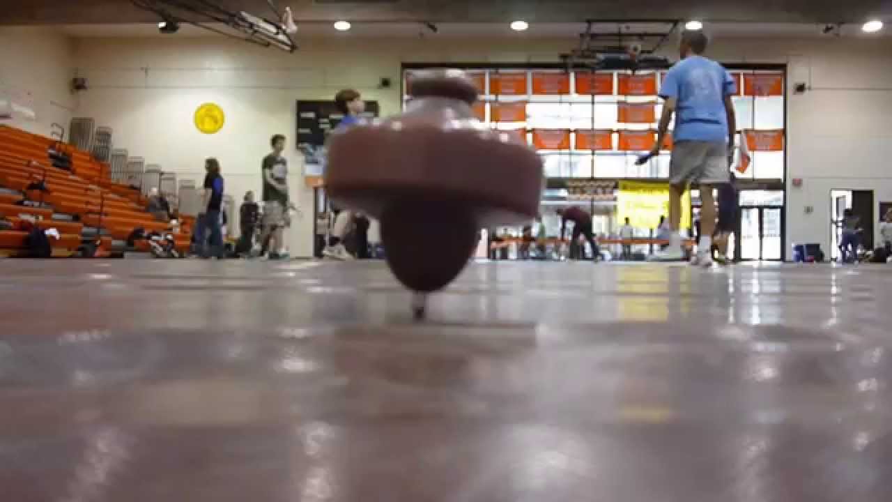 HDPE Gasing in action at the RIT Juggle-In 2014 - YouTube