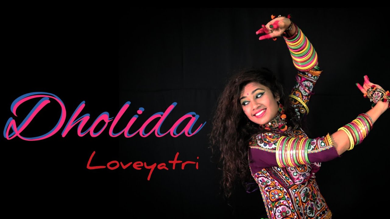 Dholida Dance || Loveyatri || Freestyle Garba - YouTube