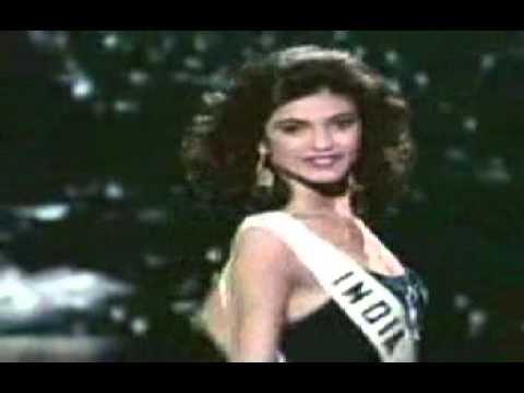 Sushmita Sen Hottest in swimsuit at Miss Universe 1994 pagent