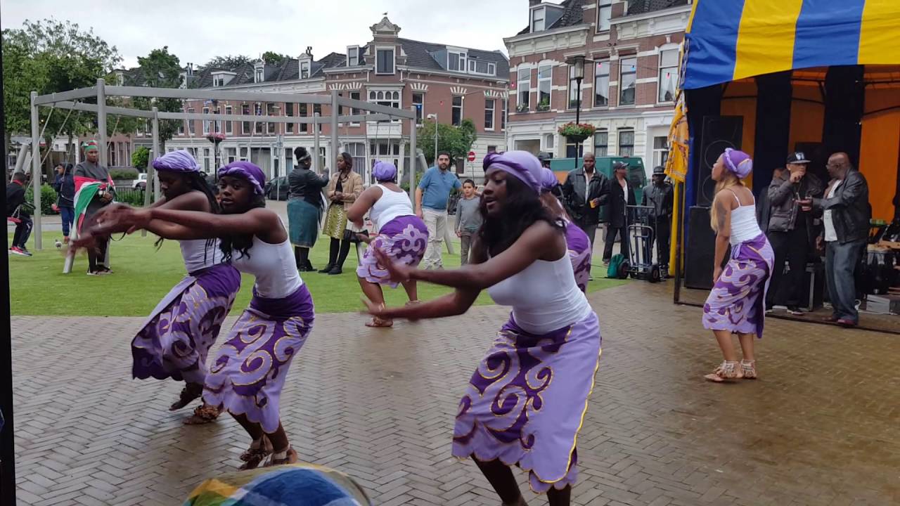 Dansgroep Dependency 1 juli Awasa Dans in Rotterdam - YouTube