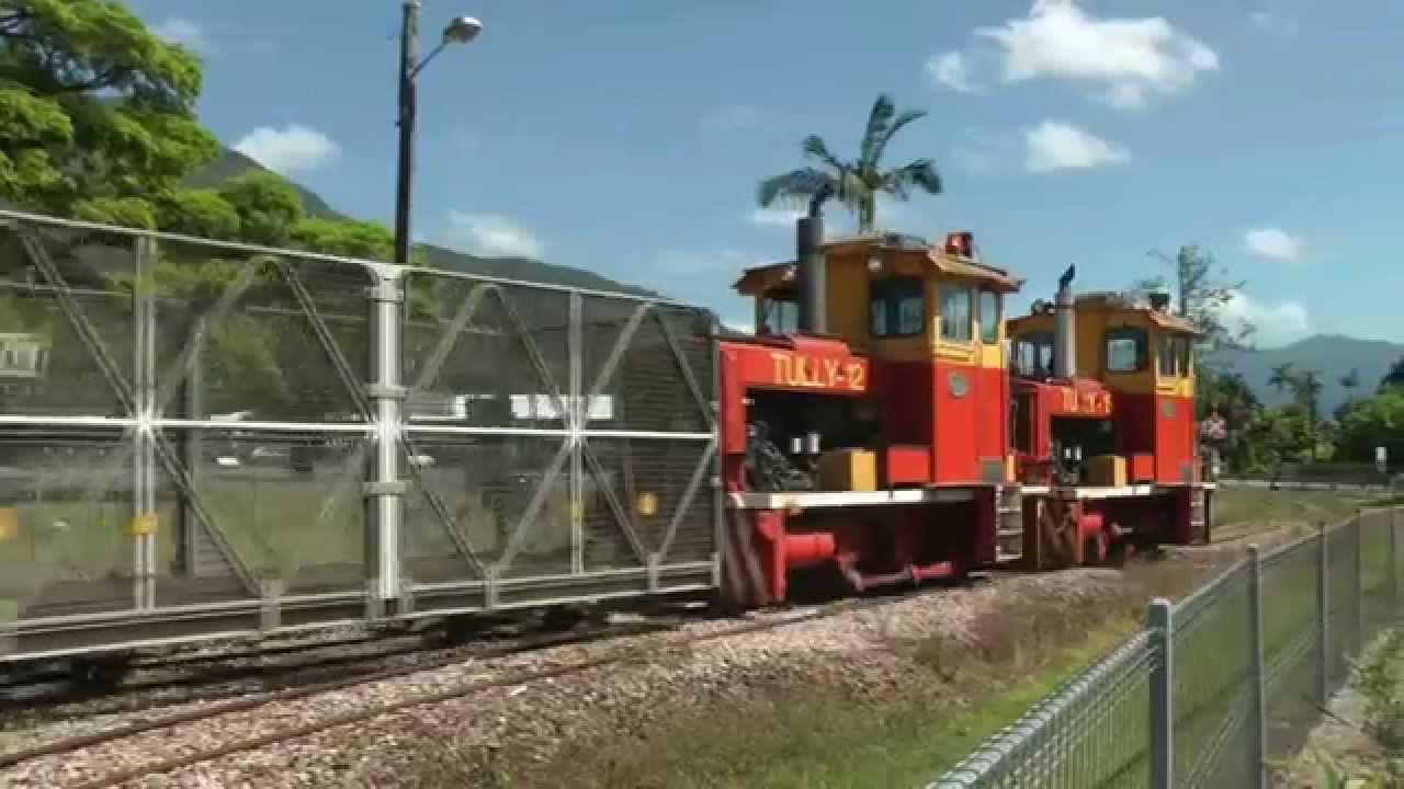 Tully Mill tour and trains - YouTube
