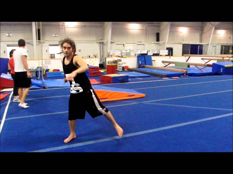 My first tricking video - YouTube