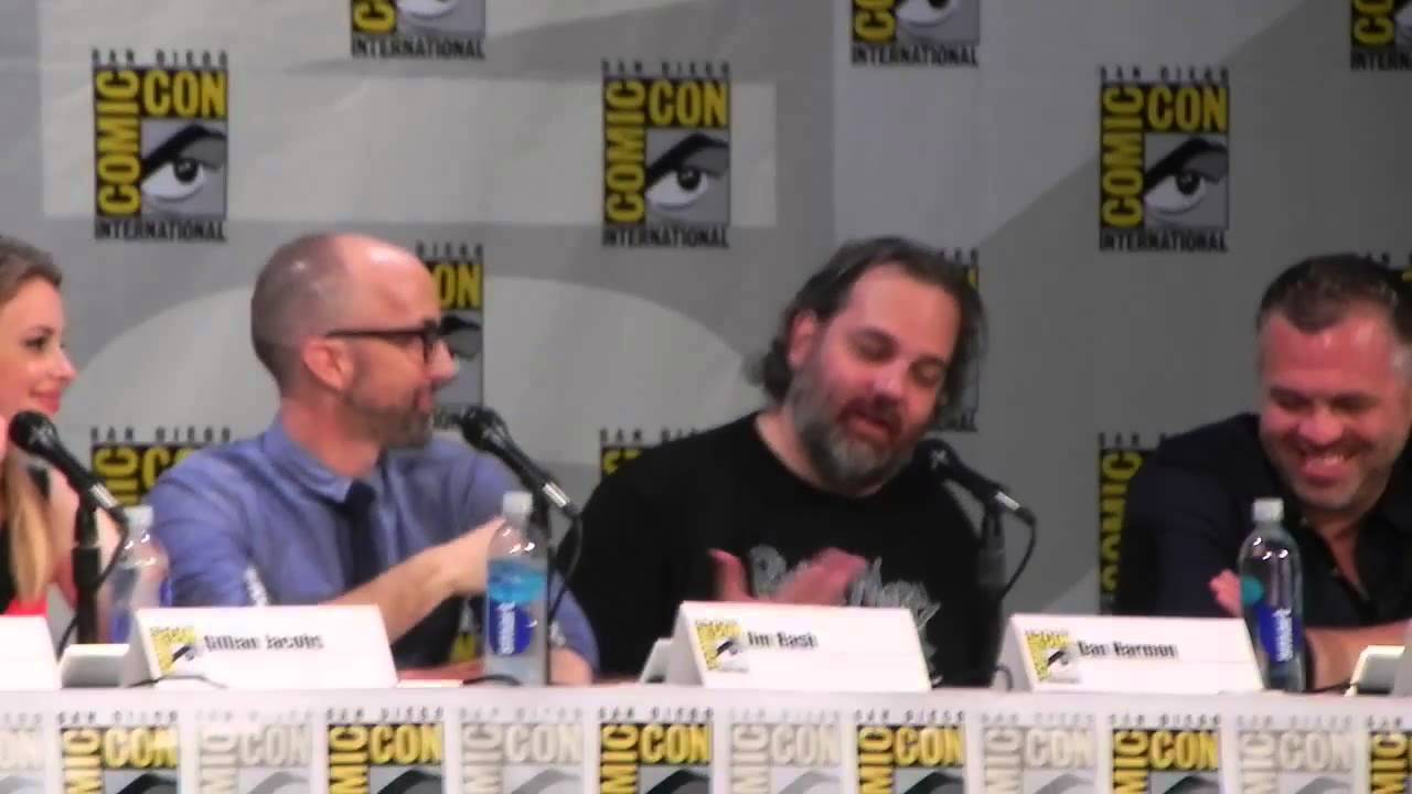 Comic Con 2014 Community Panel Clip 2 - YouTube