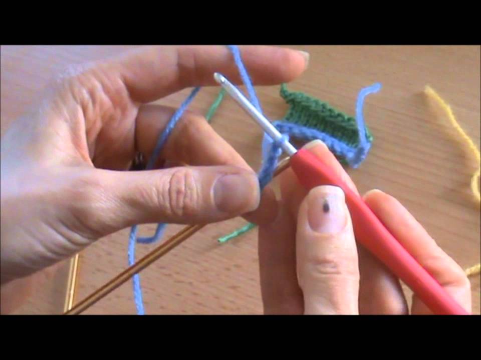 [Tricot] Le montage provisoire au crochet - YouTube