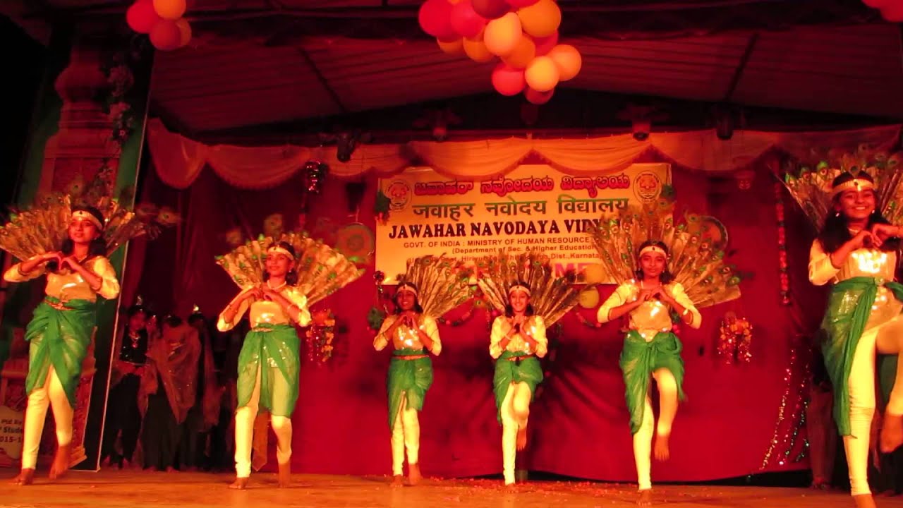 JNV Chitradurga peacock dance by 7th Class children - YouTube
