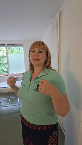 Anna-Maria Pall feddback Școala de masaj Corpore Vital - YouTube