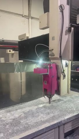 Zimmermann FZ30 Gantry milling machine 01 - YouTube