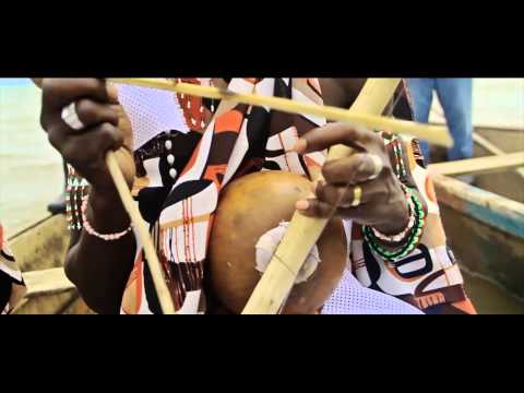 Yoya Jamal sings John Lennon's Imagine in Burundi