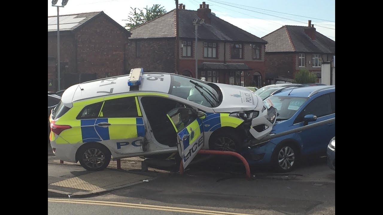 EPIC POLICE DRIVING FAILS, FAIL CAR CRASH COMPILATION 2018 - YouTube