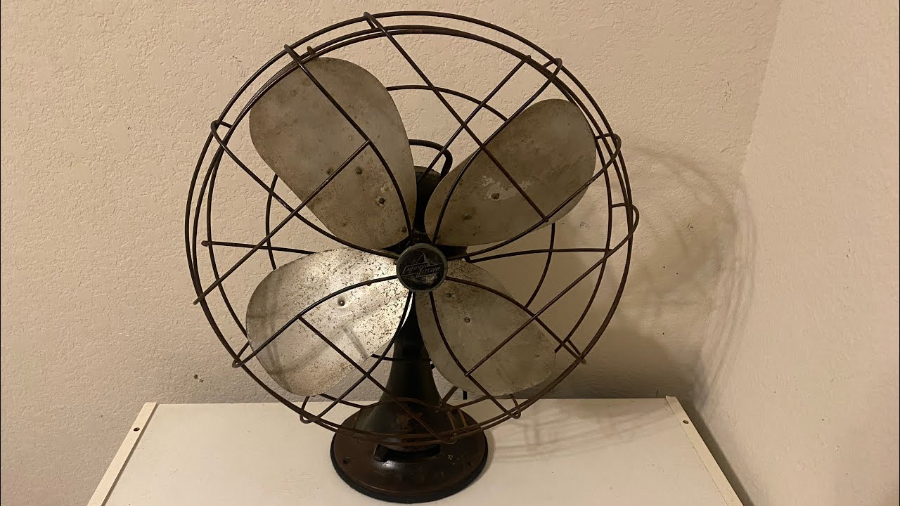1940 Emerson 79648-AN Desk Fan - YouTube