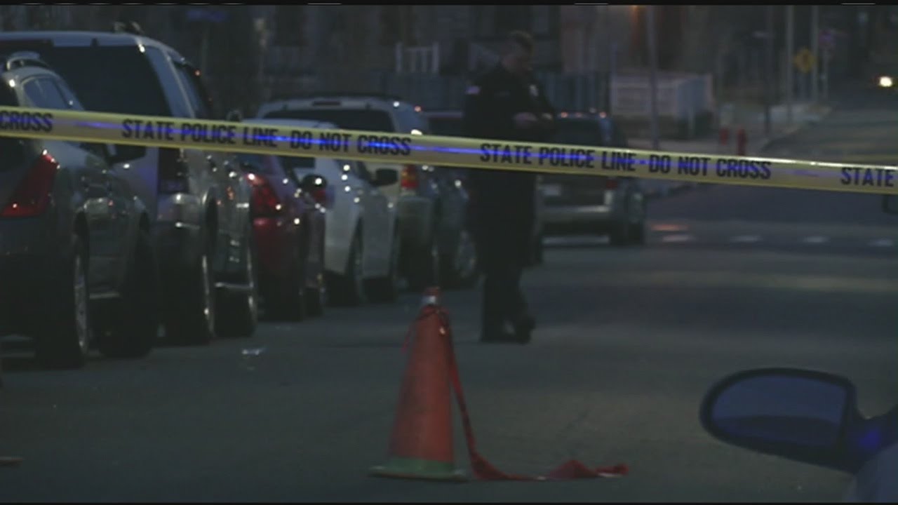 Warm weather creates crime concerns - YouTube