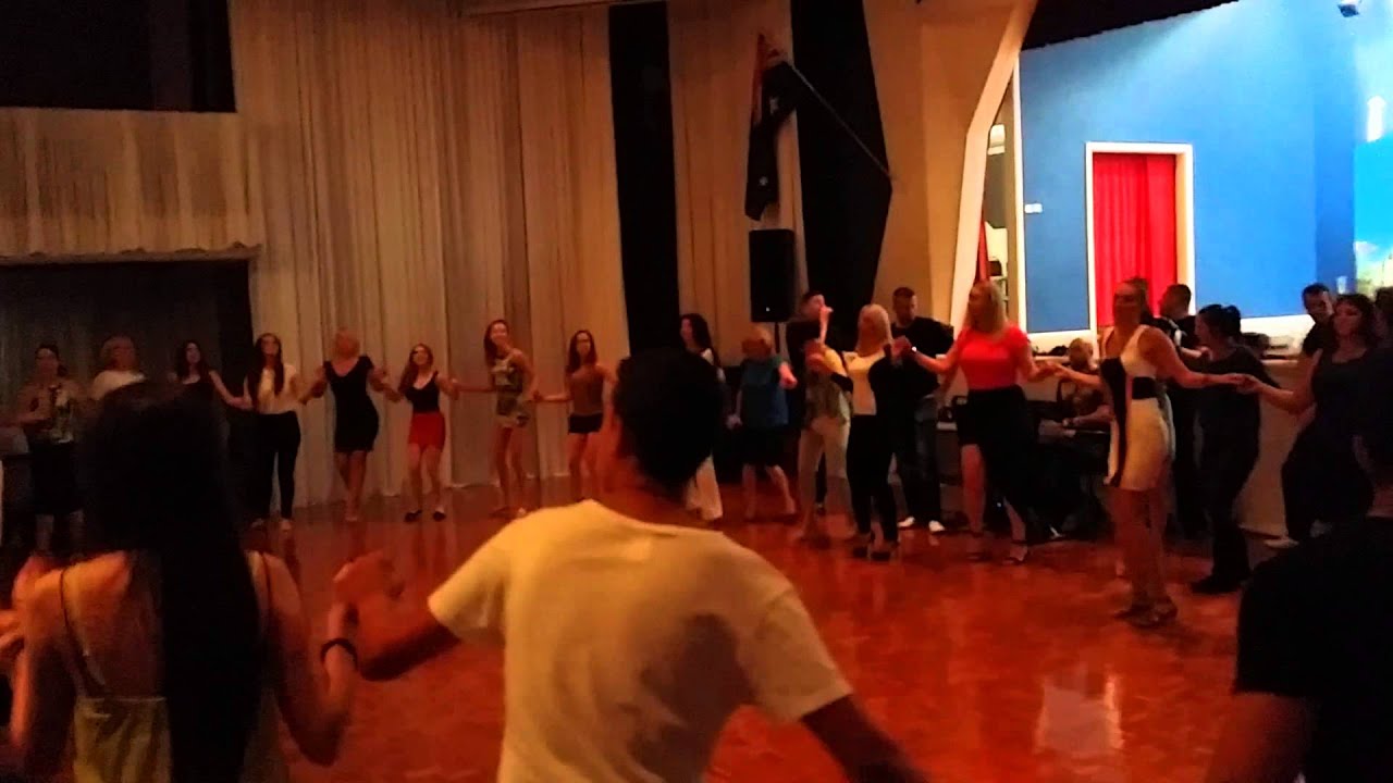 Goci Bend - Niska Banja, Cacak (Kolo) Sydney 26.01.2014 Australia - YouTube