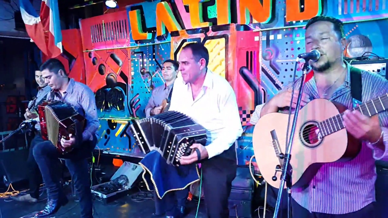 LOS CHAVEZ 2017 EN VIVO Chamames con Bandoneón - YouTube