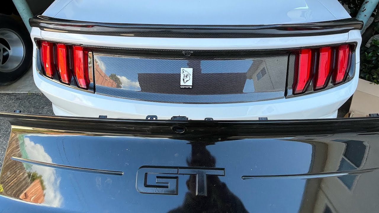 2021 Mustang GT RTR lip install & trunk deck lid - YouTube