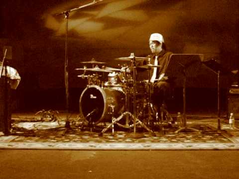 Kevin Higuchi, with the Lee Pardini Trio - YouTube