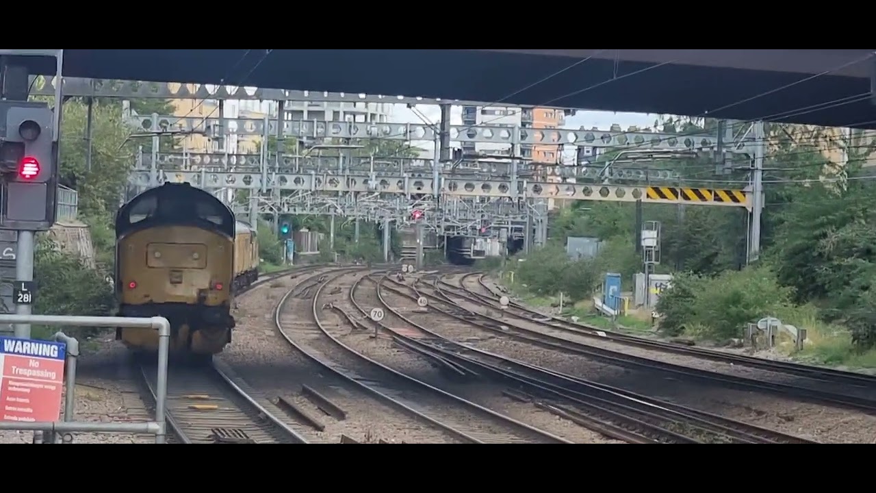 track recording train passes Stratford 14.09.2022 heading to clacton-on ...