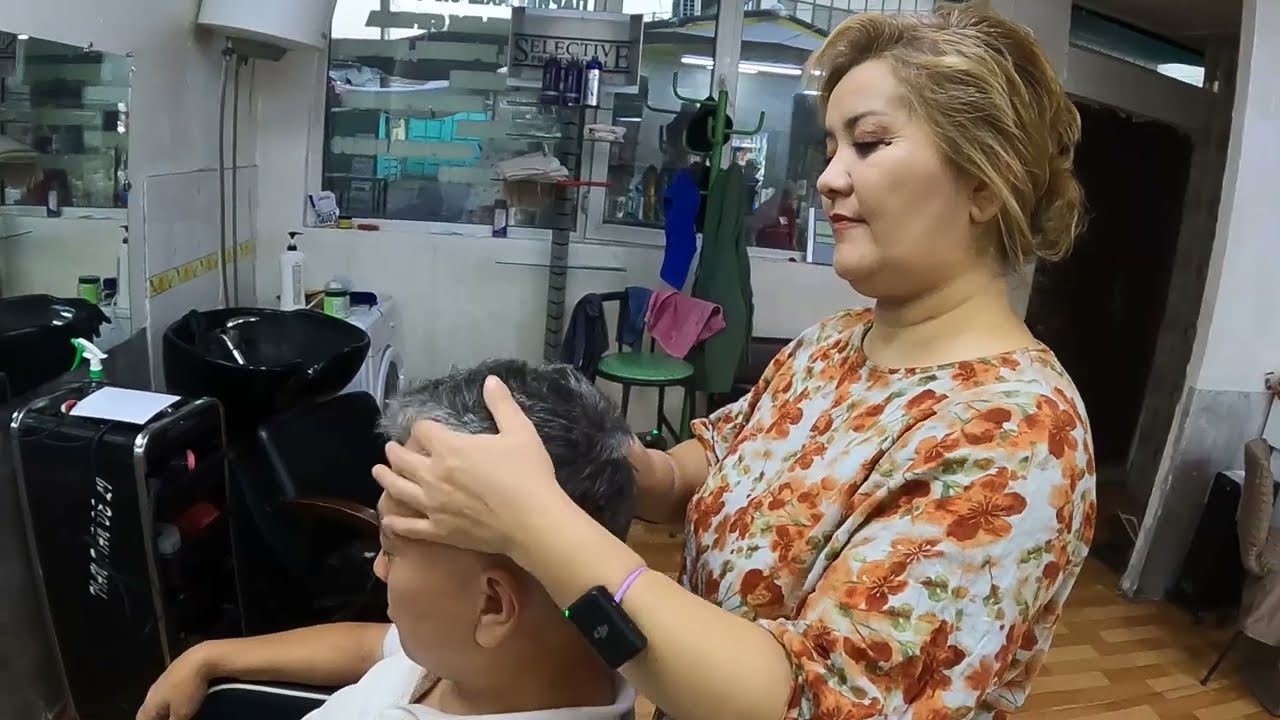 The talented barber is at it again: Great Back and Head Massage ...