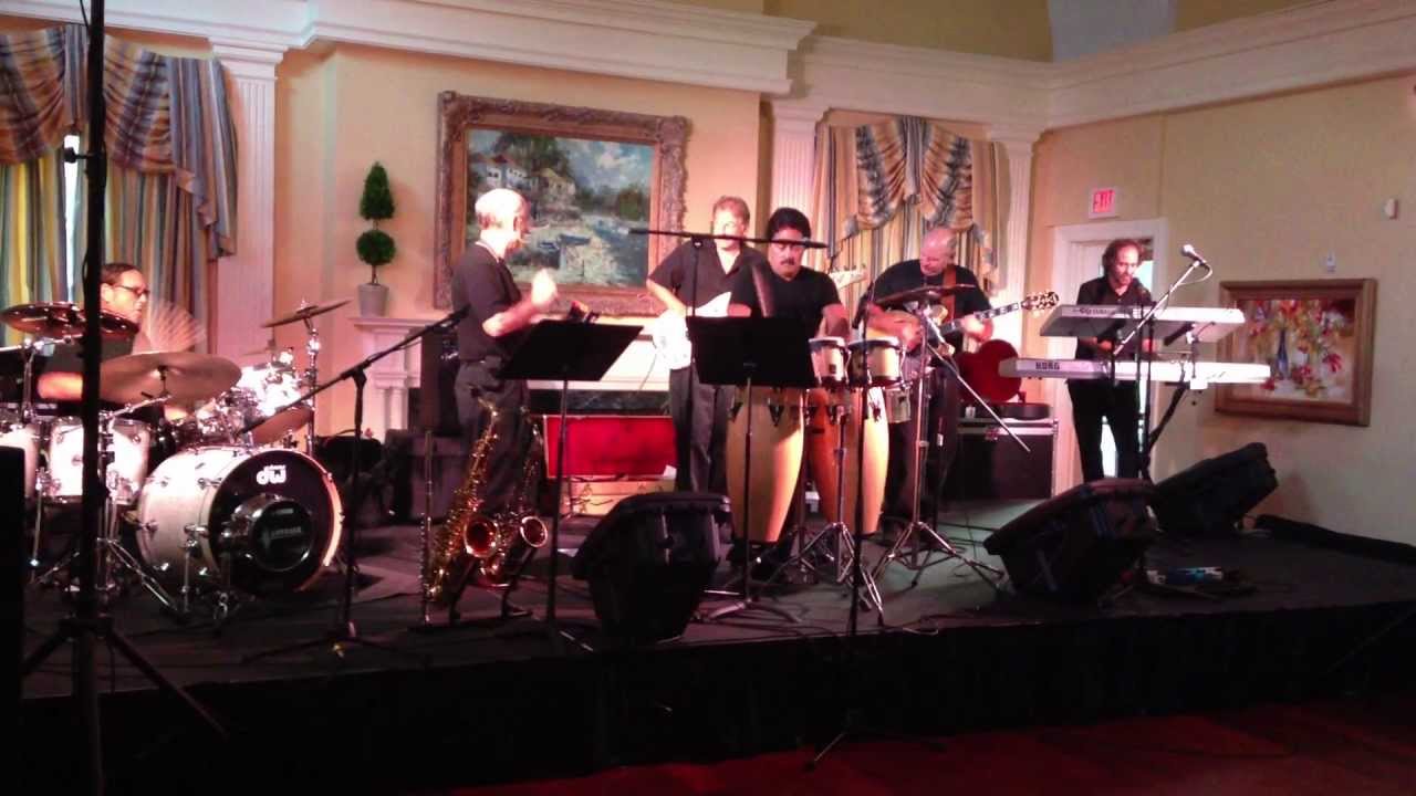Black Magic Woman/Gypsy Queen- The Reunion Band - YouTube