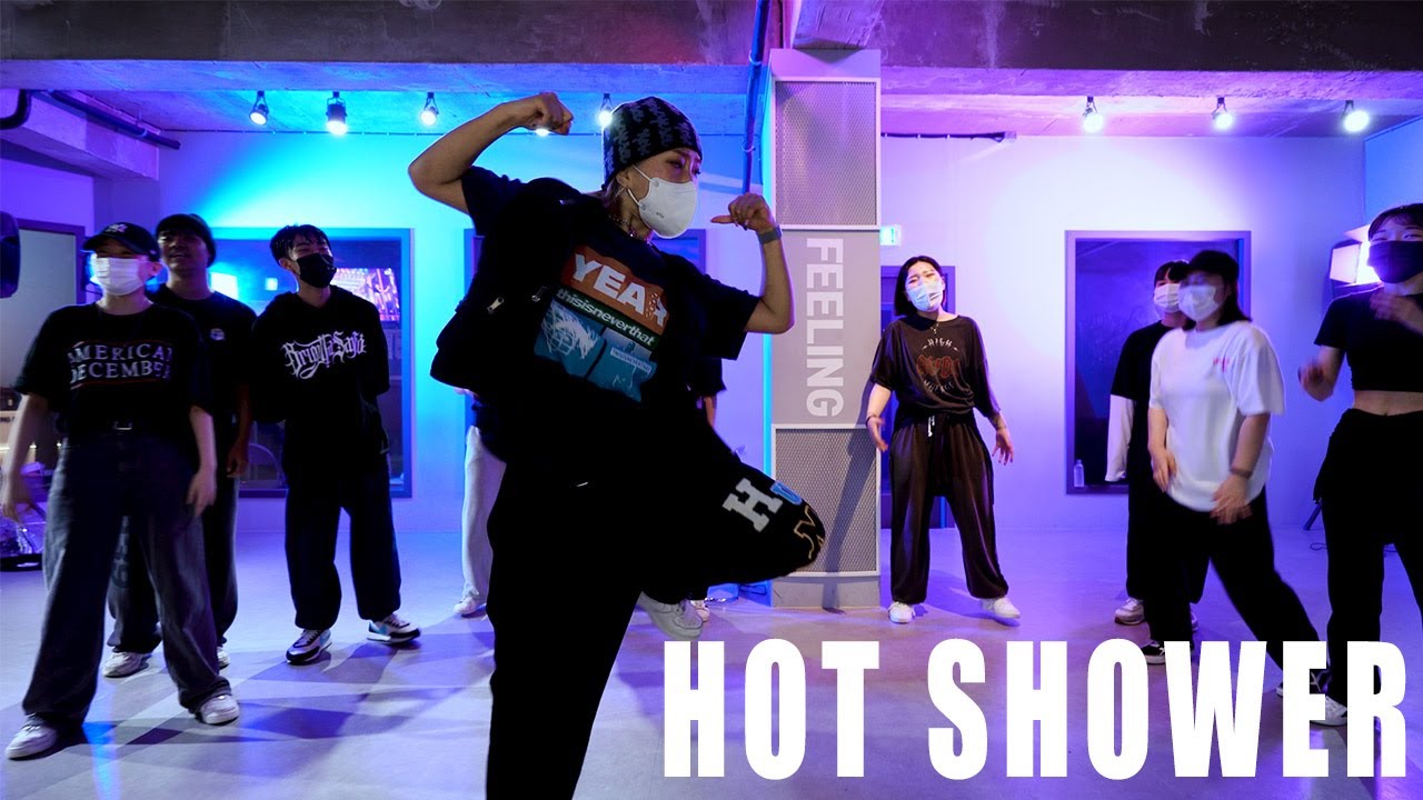 Chance The Rapper - Hot Shower | Rare choreography - YouTube