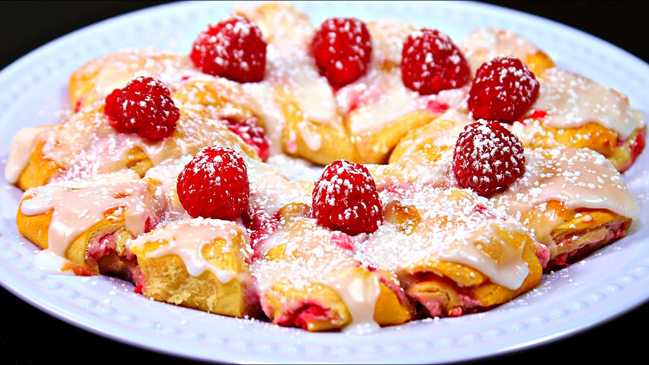Raspberry Cream Cheese Crescent: Easy but Decadent! - YouTube