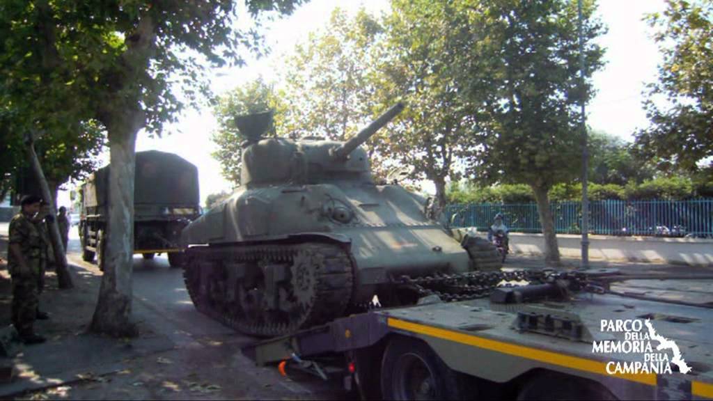 Arriva lo Sherman - Lo Sbarco e Salerno Capitale - YouTube