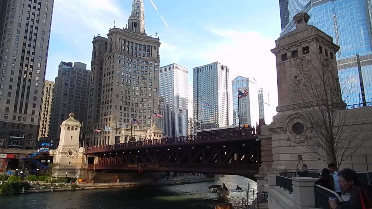 DuSable Bridge over the Chicago River, Chicago, Illinois 2018 - YouTube