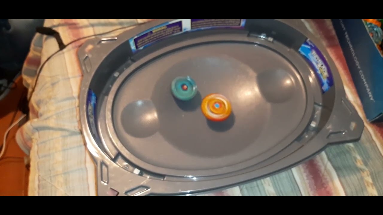 Batalla Beyblade Burst Khalzar K3 vs Lord Spryzen S5 en Estadio Surge ...