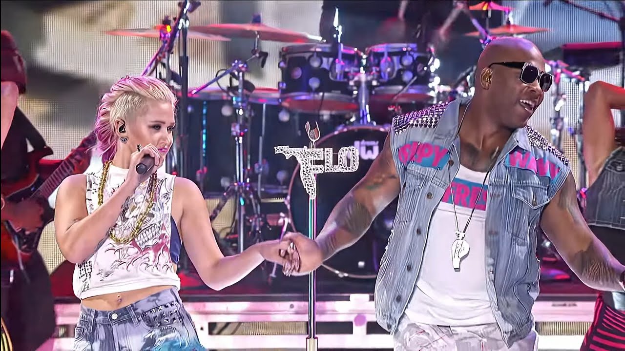 Flo Rida ft. Stayc Reigns - Wild Ones | Teen choice awards 2012 | 4K ...