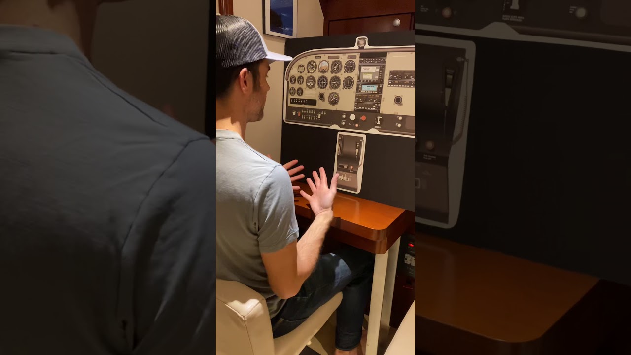 Chair Flying - CRAGS Pre-Maneuver Checklist in a Cessna 172N - YouTube