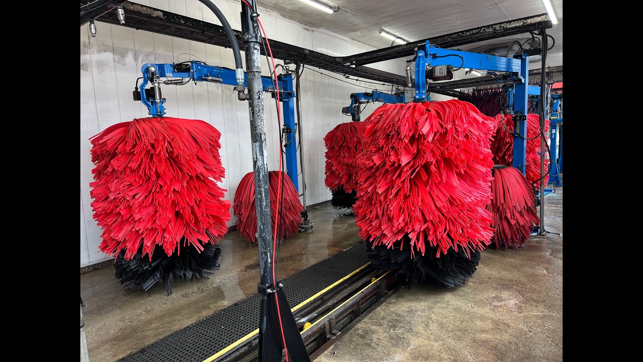 The Bubble Bath Car Wash: S New Braunfels Ave Site - YouTube