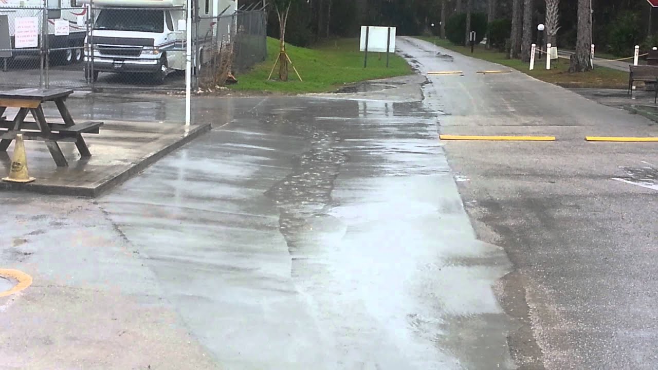 KDK Concrete of Volusia parking lot swale - YouTube