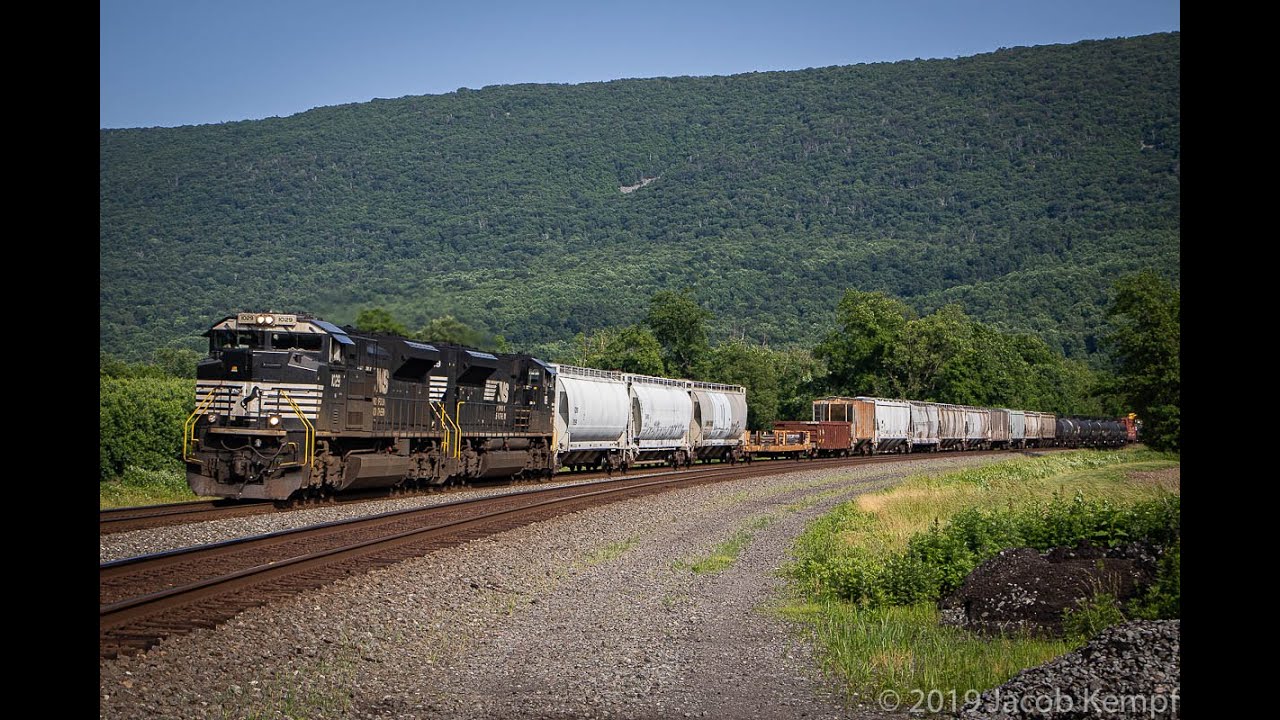 Quick Clips: A Short Visit to Mexico, PA - YouTube