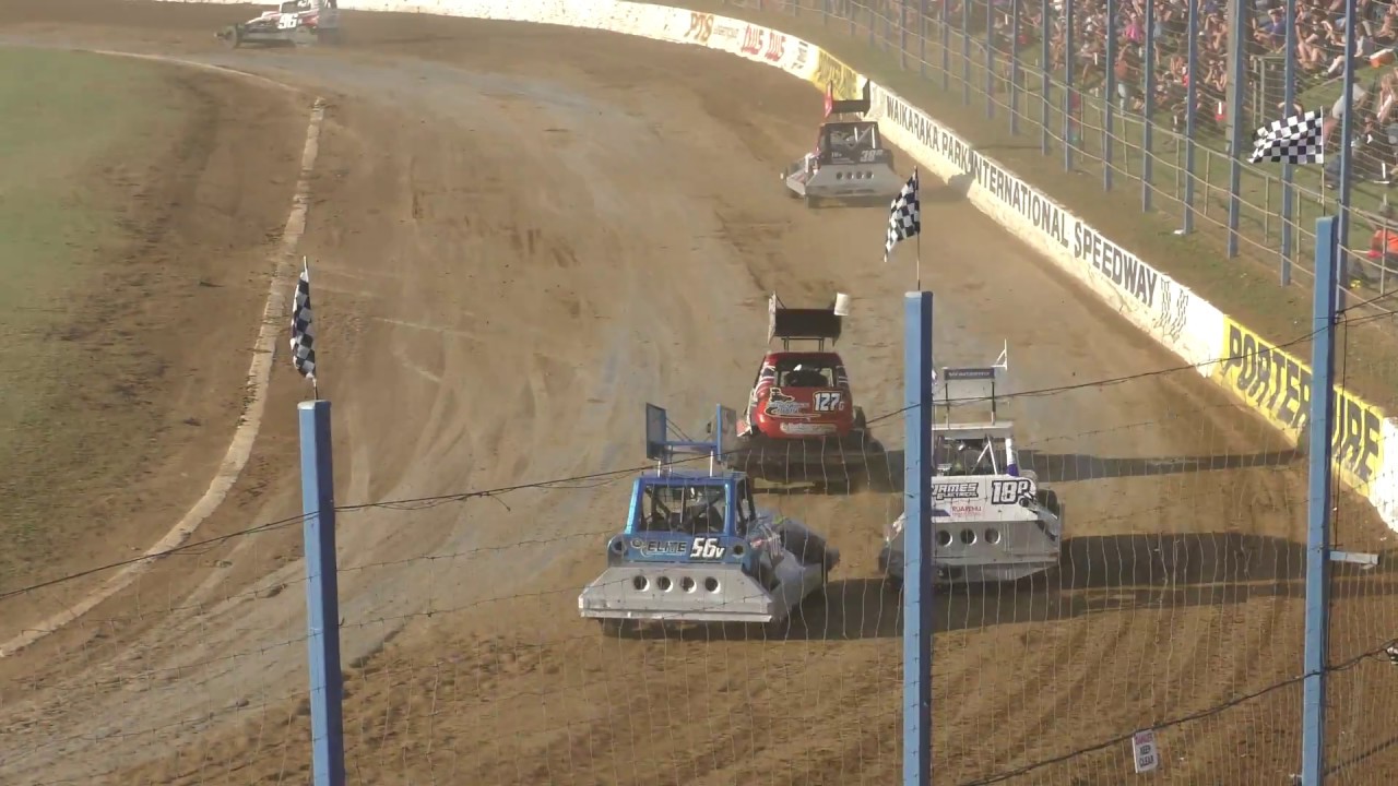 Tank Attack - YouTube