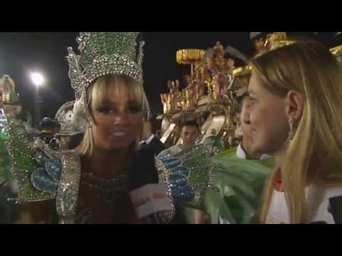 Estréia da Diva Juju Salimeni na Mancha Verde Carnaval 2011Just TV 2011