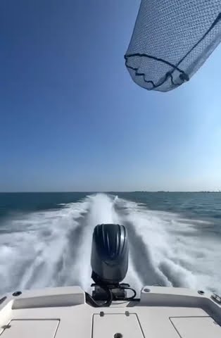 2014 Pathfinder 26 HPS 2023 300 HP Yamaha 350 hrs - YouTube