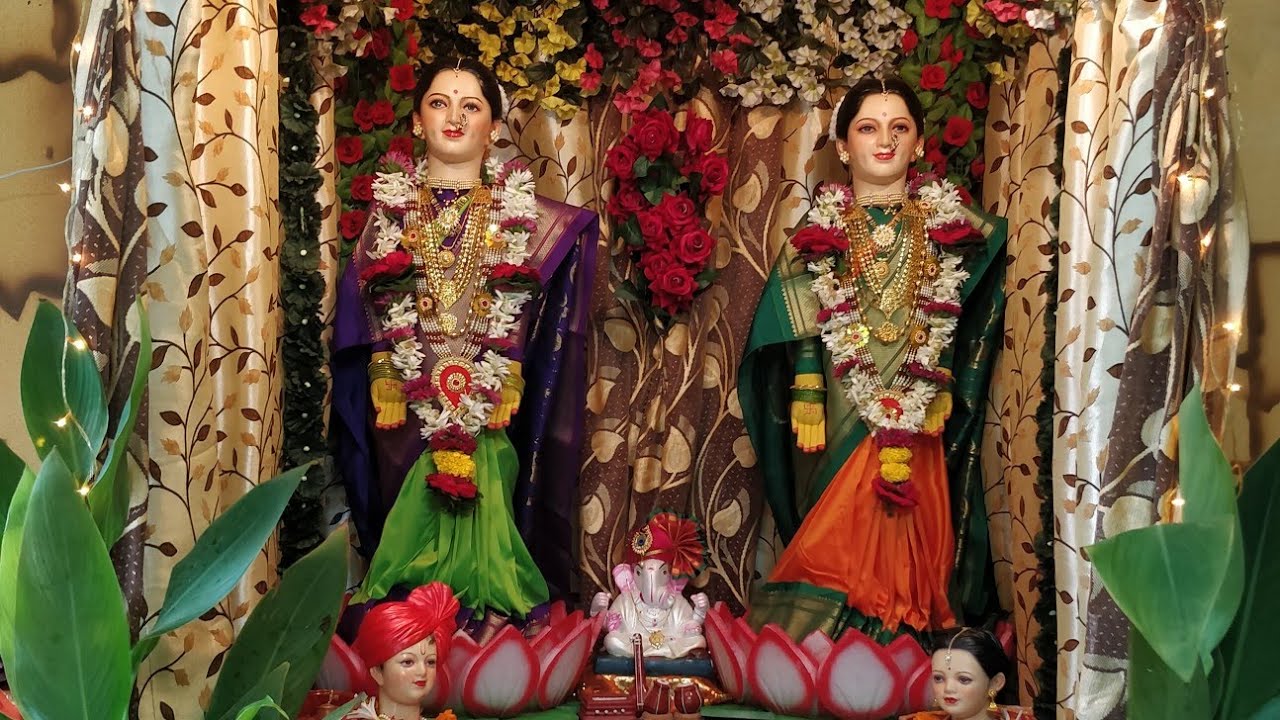 Mahalaxmi / Gauri Pujan 2021 Paithane family. #gauri#gauripuja# ...