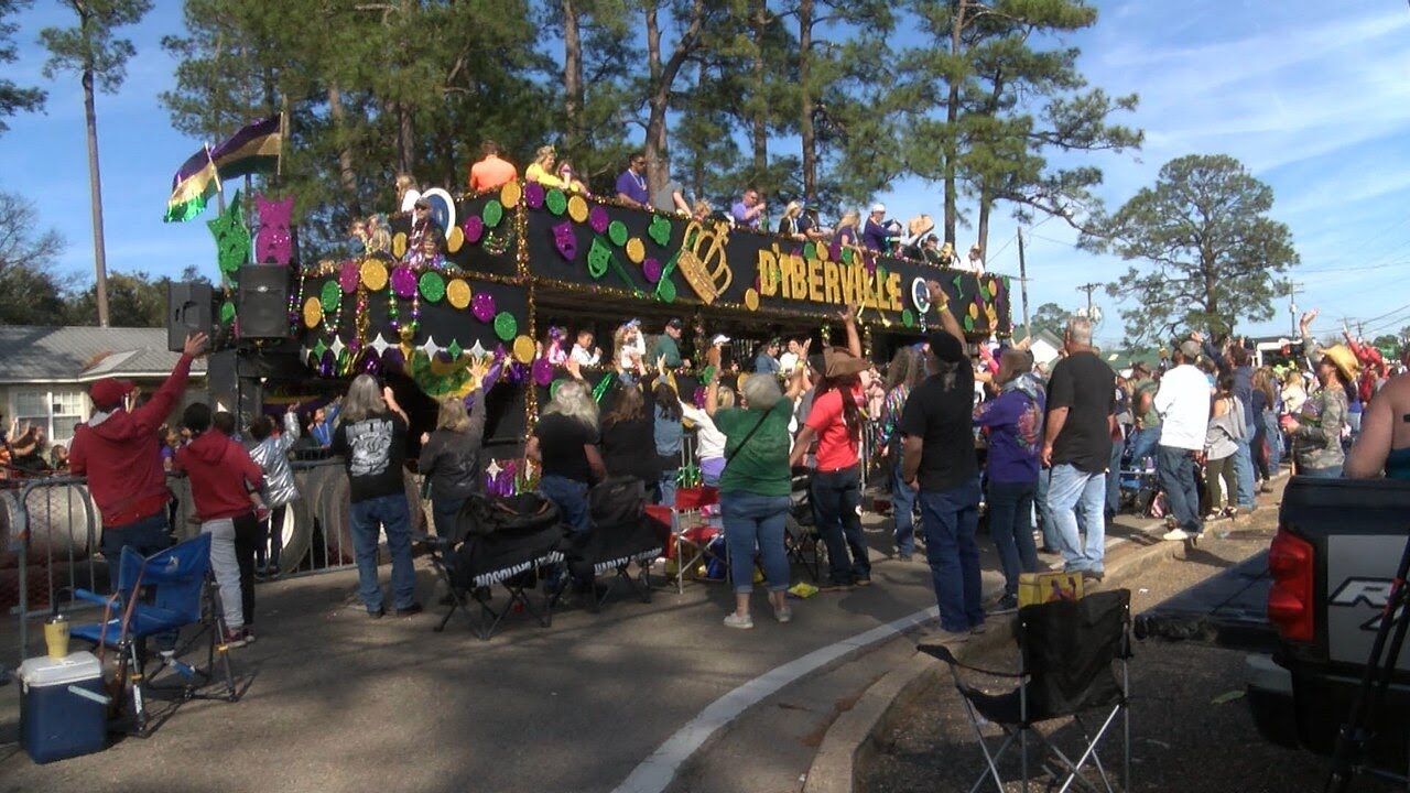 D’Iberville North Bay Association Parade offers family friendly ...