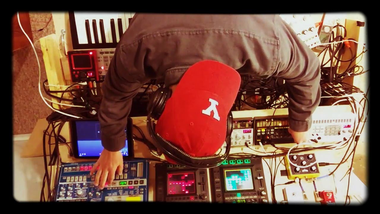 Groove Jam-Korg Volca, EMX-1, Auduino synth - YouTube