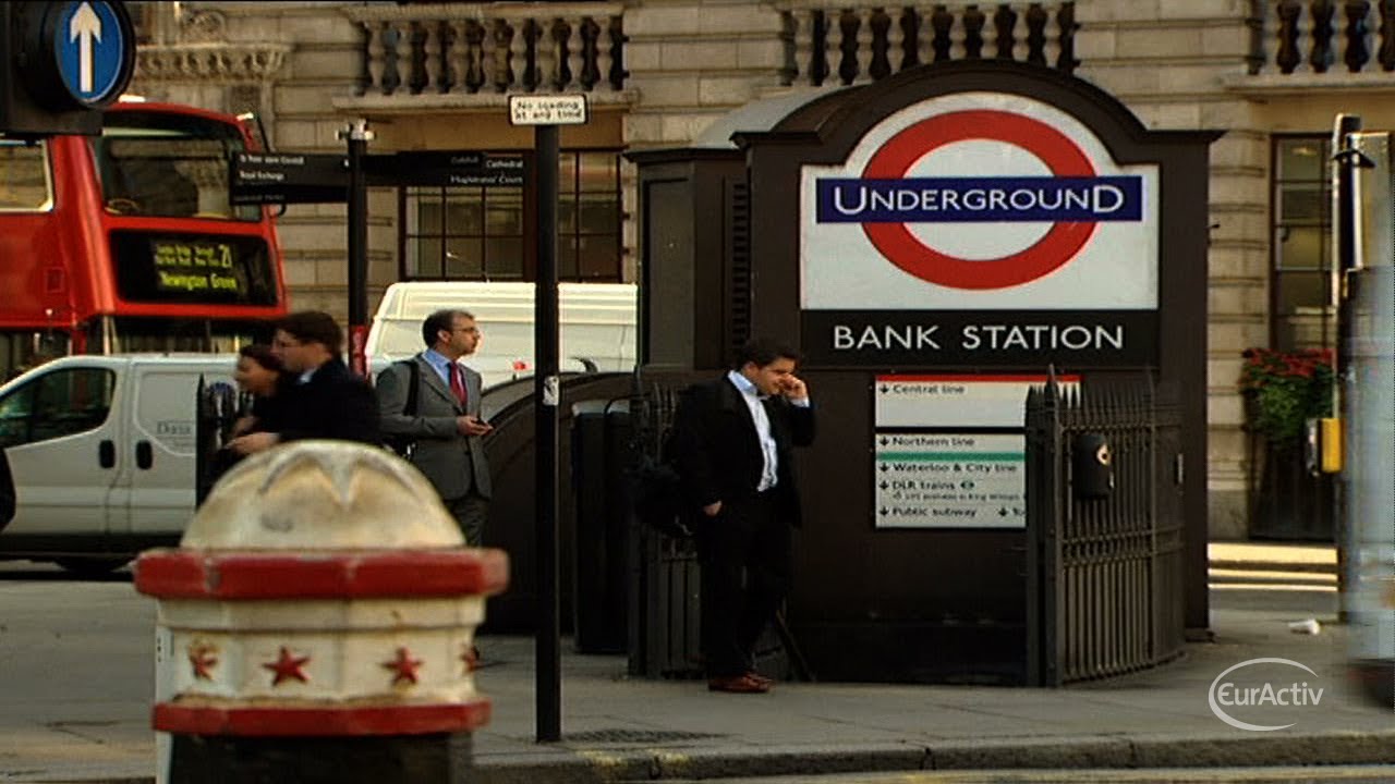 Brussels unveils Single Resolution Mechanism for banking union - YouTube