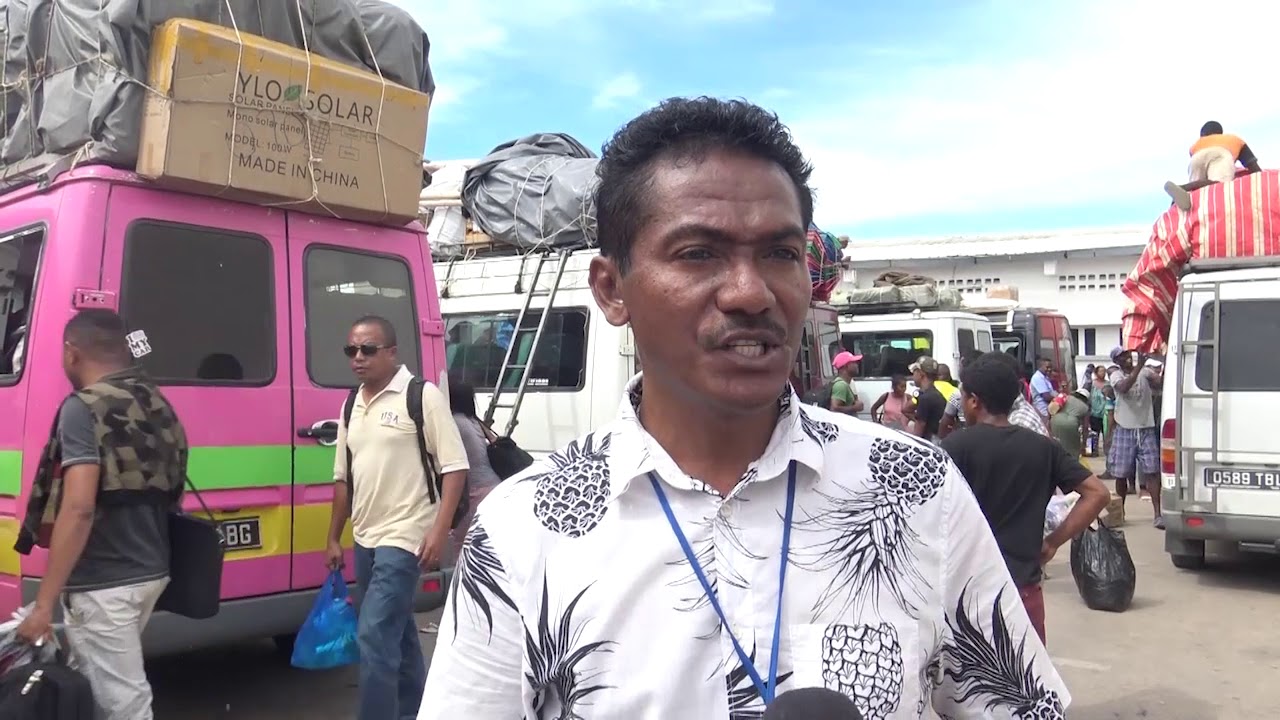 MIISA 60 MAHERY NY TAXI BROUSSE TONGA ETO MAHAJANGA. - YouTube