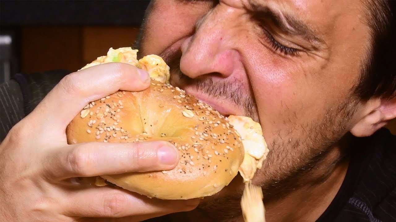 MESSY ASMR CHEESY EGGY BAGEL BREAKFAST (Big Bite Eating Sounds ...