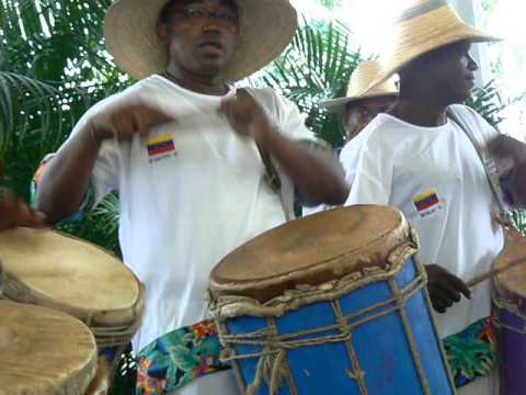 Tambores Chimbángueles - Golpe San Gorongome - YouTube